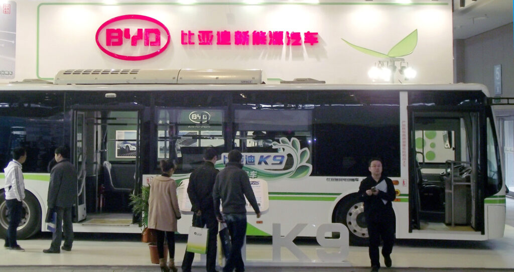 BYD、欧州や日本にEV商用車投入を加速か | AAiT